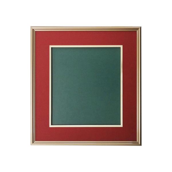 アルミ製の色紙額 布貼マットの内側に一般的な色紙の大きさ、八寸九寸(242×273)の色紙が入ります。 ※お使いのPCモニターの設定によって、実際の商品と色味が若干異なる場合がございます。ご了承ください。