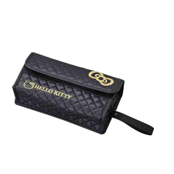 ●ハローキティの大人可愛いブラック＆ゴールドシリーズのティシュカバーです。●本体底面は特殊ラバー素材仕様でダッシュボードなどに置いても滑りにくく便利です。●車のヘッドレストにも取り付けできるストラップ付きです。●表面はPU生地を使用している...