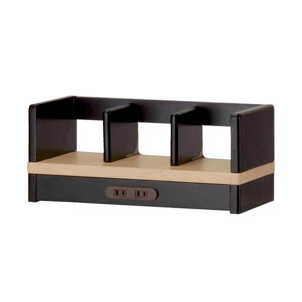 KOIZUMI Fit-in DESK ＝いろんな人、環境にフィットする　学習デスクの新しいスタンダード＝環境にやさしい素材「エコウッディ」を使用した、シンプルデザインの電動昇降デスクシリーズ。○可動仕切板2枚○2口コンセント○タブレットスタンド