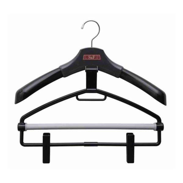 洋服を脱ぐ順・着る順に掛ける事ができ、毎日の着替えが楽々。