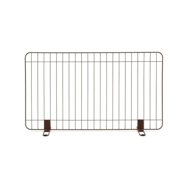 ・片手で軽々持てるから、素早く部屋と通路を間仕切りできます。※壁面への突っ張り取付タイプではありません。・滑り止め(ゴム脚)付き・適応体重：8kg以下(超小型犬・小型犬)