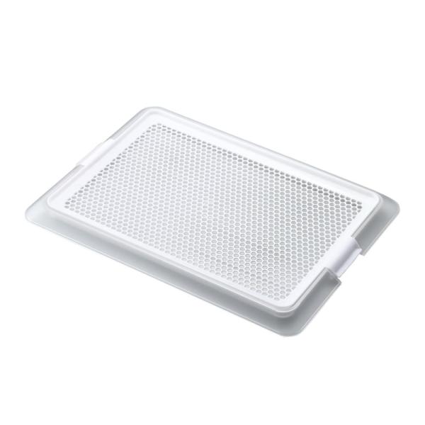 使い易い薄型設計で掃除の手間が軽減するハニカムメッシュ仕様。成形部分は長期に渡り清潔にお使い頂ける抗菌成分を配合。底にはフローリングに置いても使える滑り止め機能付き。