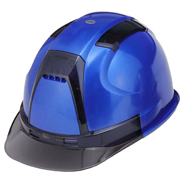 次世代の超高性能ヘルメットです。飛来・落下物用、高所作業用。通気性アップ、消臭機能付き、視野の拡大、フィット感アップを実現しました。●カラー：メタリックブルー。