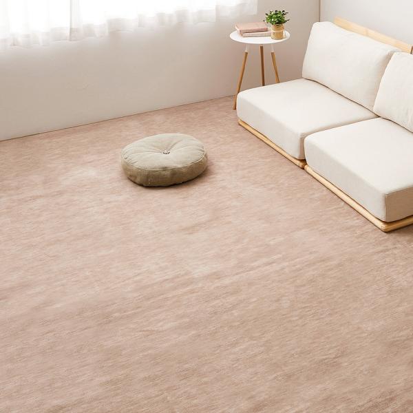 ペットにやさしいカットパイルのカーペット。毛先がカットされているのでペットの爪が引っ掛からない。肌触りもよく、見た目もお洒落。自分でカット可能。