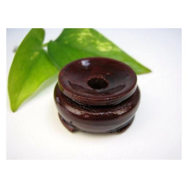 【木製台座】☆商品情報☆外径：約Φ40mm台座部分：約Φ35mm高さ：約20mmΦ40-55mmの球体に適しております。※塗装が剥がれていたりキズがありますのでご了承ください。※画像の球体はΦ50mmを使用しております。球体は別売りとなりま...