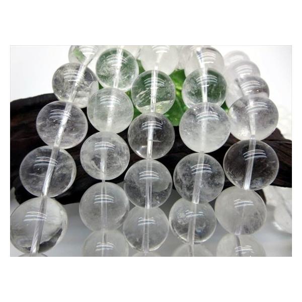 【連売り商品】ヒマラヤ水晶☆商品情報☆石サイズ：Φ16±0.2mm　穴サイズ：約Φ1mm粒数：23粒一連：約37cm原産地：ネパール・ガネーシュヒマール※形状やサイズのばらつき、表面や穴周りのキズや凹み等が目立ちます。粒数はあくまで目安で、...