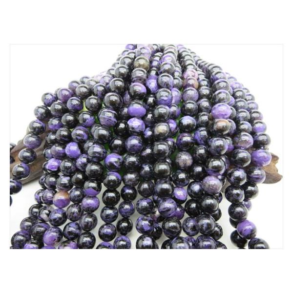 【連売り商品】チャロアイト☆商品情報☆石サイズ：Φ9±0.2mm穴サイズ：約Φ0.8mm粒数：約43粒一連：約39cm原産国：ロシア※形状やサイズのばらつき、表面や穴周りのキズや凹み、粒数の誤差等があります。※商品は選べませんのでご了承くだ...