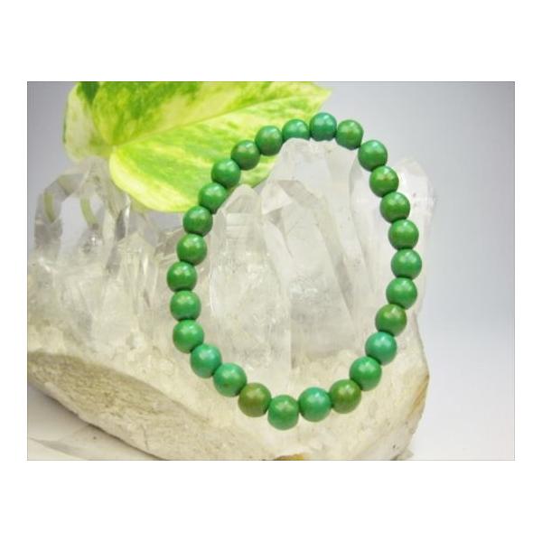 【ブレスレット】マグネサイトターコイズ☆商品情報☆石サイズ：Φ7.8±0.2mm粒数：約27粒手首周り：約17cm※形状やサイズのばらつき、表面や穴周りにキズや凹み等があります。粒数はあくまで目安です。多少の誤差がありますのでご了承ください...