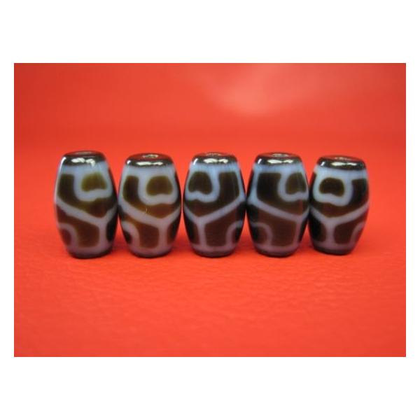 【チベット高級至純天珠】亀甲蓮花天珠商品情報長さ：14±0.2mm直径：Φ9±0.2mm穴のサイズ：Φ2±0.2mm中国・チベット天珠※こんな物を探している方にもご利用頂いておりますおしゃれ かわいい ファッション アクセサリー 手作り ブ...