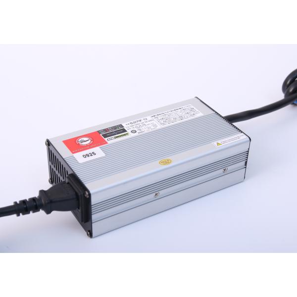 入力: 100-120V〜4A　50-60Hz出力:14.6V - 12APSE認証ENEBOOST 12V、Impulse Lithium-12Vバッテリー専用の充電器です。1年保証