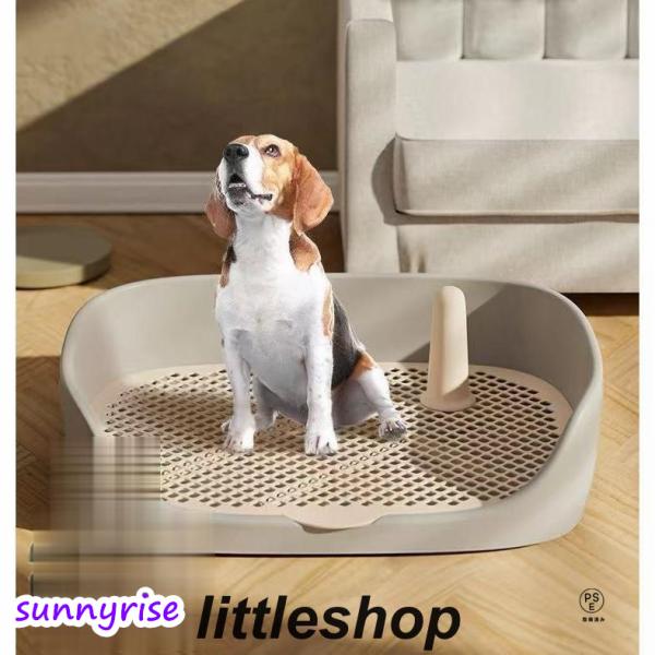 犬のトイレトレーニングに適?飛び散り防止高いフチ(囲い)があるので愛犬のおしっこの飛び散りにも効果的です。メッシュのスノコ付きメッシュの下にトイレシーツを敷いて使うのでペットシーツへのいたずらも安心です。※いたずらがなくなればメッシュを取り...