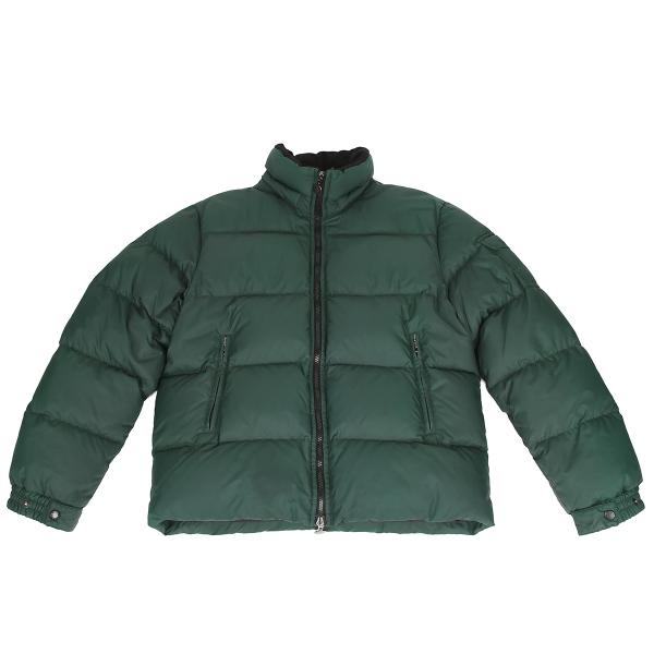 商品名：MONCLER　ダウンジャケット ロゴワッペン アウター ジップアップ バジーレ BAZZILE素材：ナイロン　ダウン/フェザーカラー：グリーンサイズ：【表記】0　【平置き実寸】着丈：約65cm　袖丈：約64cm　肩幅：約47.5c...