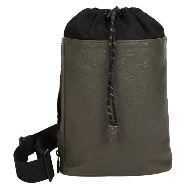 商品名：LOUIS VUITTON　モノグラムシャドウ チョーク スリングバッグ ボディバッグ ショルダーバッグ型番：M44634素材：モノグラムシャドウレザーカラー：カーキグリーン仕様：【開閉】巾着式【外部】ファスナーポケット×1サイズ：...