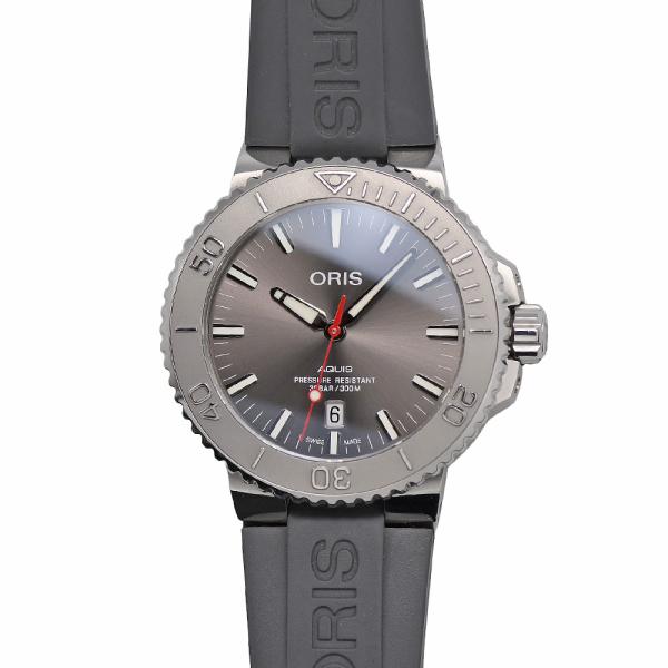 商品名：ORIS　Aquis Date Relief型番：01 733 7730 4153-07 4 24 63EB素材：ステンレススチール／サファイアガラス／ラバームーブメント：自動巻　振動数 28800振動　片振り 0.3ms　平均日差...