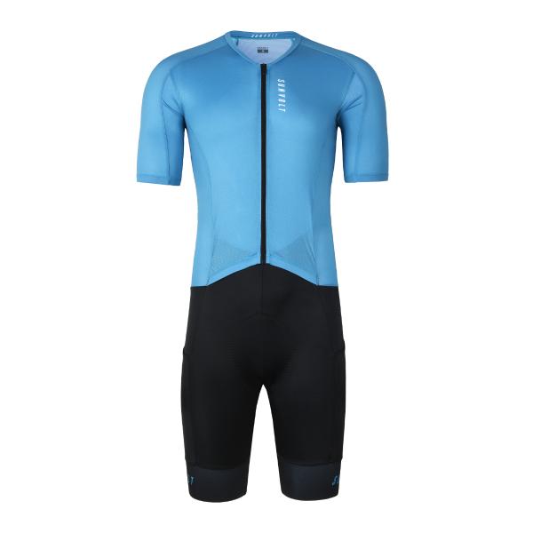 セパレートワンピースの快適性を、より多くの方に体感していただきたいという想いから開発されたスタンダード半袖セパレートワンピースに、カーゴポケットを追加しました。身幅はややゆったりとした設計で、十分なストレッチ性と耐久性を備えながら、優れたフ...