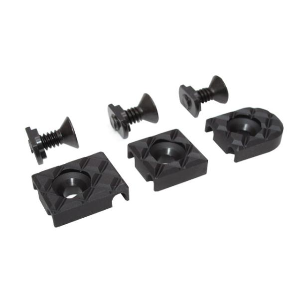 This Wire Guide set includes a Thru Clamp, a 90° Clamp and a End Clamp.  These aluminium clamps are made by precision CN...