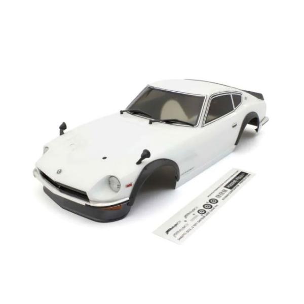 1/10スケール FAZER Mk2シリーズ FZ02シャシー用のスペアボディFAIRLADY Z のエンブレムデカールが付属します。ライトバケットには、別売りのLEDライトユニットシリーズ(97054)が搭載可能。ヘッドライト2灯/テール...