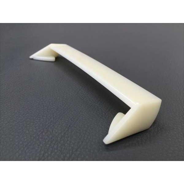 ・1/10 RCボディ向けの汎用オプションパーツです。・ABS樹脂製品です特性上、若干の品質差が生じる場合があります。・取付け面の加工などフィッティング作業が必要になる場合があります。・製造条件により、商品には小キズ・キホウ等はあります。・...