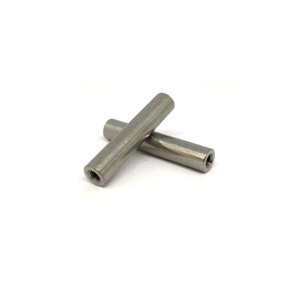 純正フロントシャフトから片側4mm延長。 取付剛性をそのままにワイドトレッドセッティングに対応します。