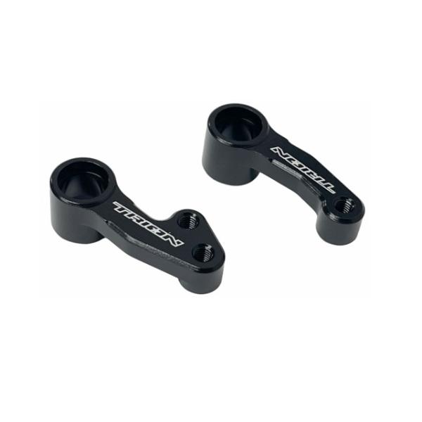 アソシの4WDバギー RC10B84シリーズ用のアルミステアリングベルクランク です。樹脂製からアルミに換えることで、ステアリングフィールがよりリニアになり、パーツ自体の耐久性もアップ します。色は落ち着いた雰囲気でどんなマシンにも調和する...