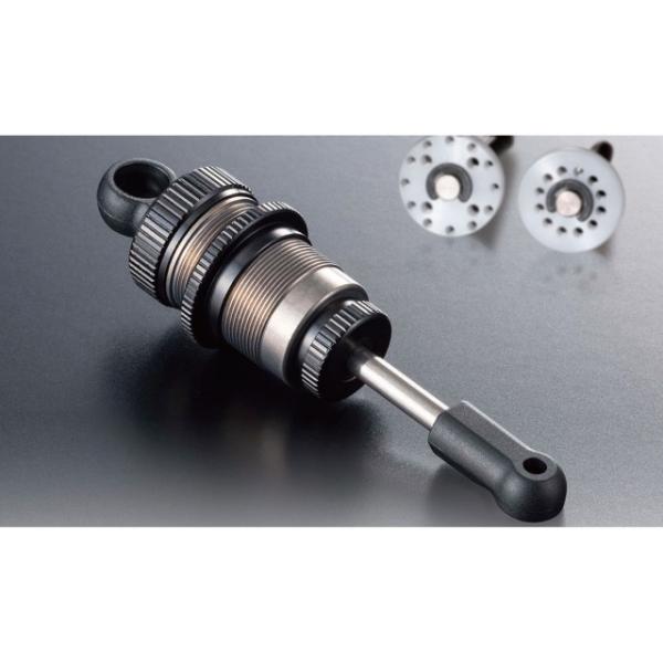 ●ハイトラクションを生むために重要なダンパーキャパシティの最大化に大きく影響を与えるピストン外径はハイビッグボアサイズの11.5mm。そしてそのピストンがストロークするときのピストン振れを極力なくす為にピストンとシリンダーとのクリアランスは...