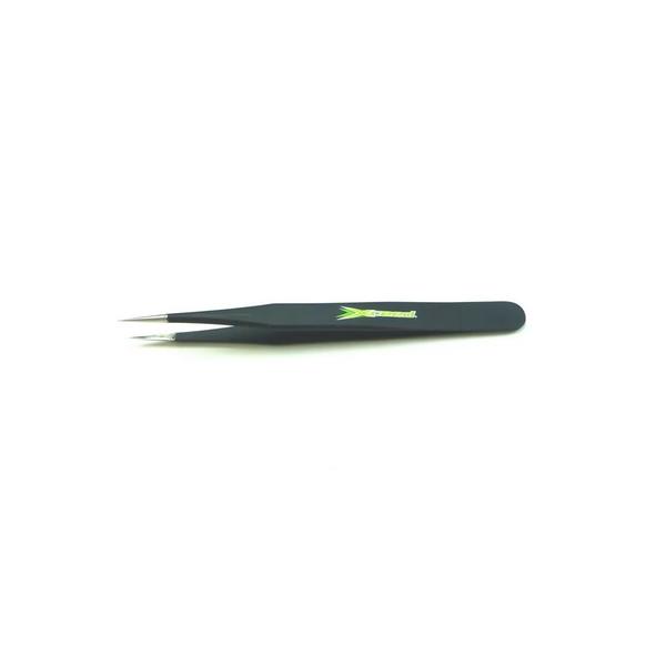 Straight tweezers in high quality steel, black finish with Xceed logo and hardened tips. Easy to reach in small areas, p...