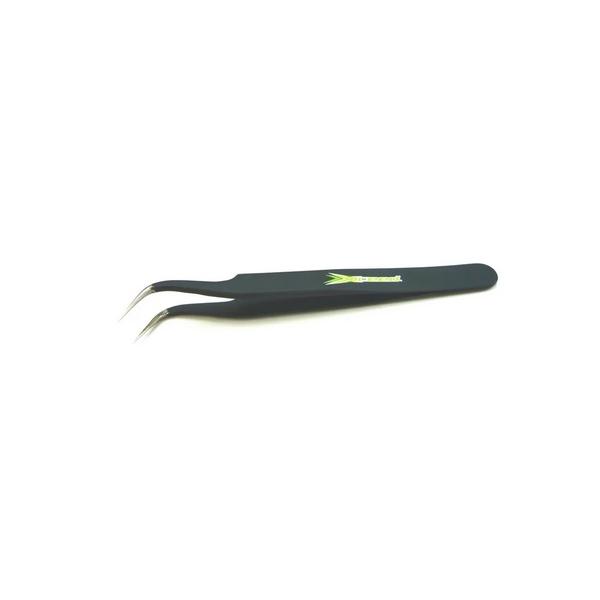 Angled tweezer in high quality steel, black finish with Xceed logo and hardened tips. Easy to reach in small areas, pick...