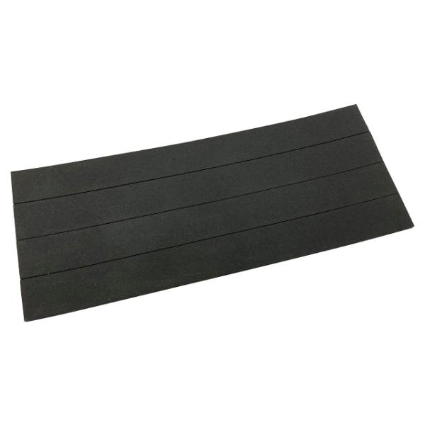 路面から伝わるタイヤへの微振動を吸収することで、細かなハンドリングがタイヤに伝わります。お好みによって、硬さの使い分けが出来ます。