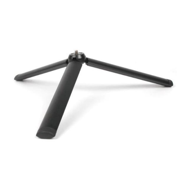 - 固定ローアングル撮影に最適- 底部に1/4ネジナット付きエクステンションロッドに対応- ハンドルグリップとして折りたたみ- 正味重量:152g「Osmo Pocket用拡張アダプターと組み合わせることでOsmoPocketにも使用できま...