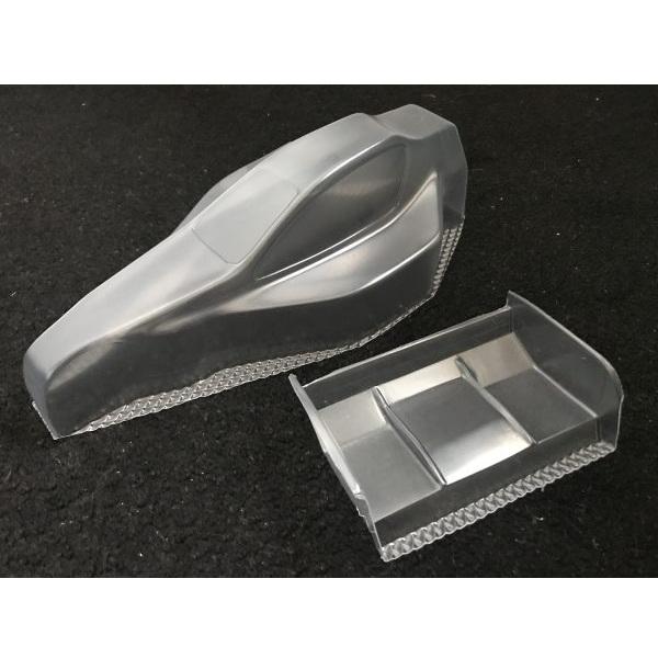 イギリスのPenguin Custom Bodyshells製のRC10 B4用のボディです。材質：ポリカーボネート内容量：ボディ1枚ウイング1枚