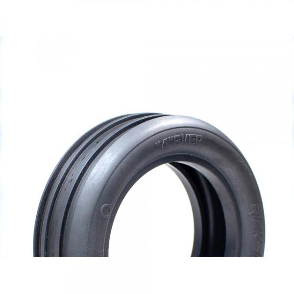 主にダート路面用に新たに開発した2WDフロント用リブタイヤです。砂の浮いている路面から硬く締まった路面までオールマイティにご使用いただけます。付属のT1001インナースポンジをお好みの幅にカットしてご使用下さい。内容量：タイヤ２個：インナー...