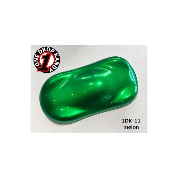 鮮明で透明度の高いキャンディーカラーと、美しい輝きを持つ光輝マイカを高濃度でブレンドすることで、少ないペイント回数でも鮮やかで奥深いカラーに仕上がるキャンディーカラーです。 通常メタリックをベースとし、回数を重ね深味を出すのがキャンディーカ...