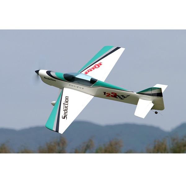 スポーツ機プラスαのデザインコンセプトで誕生し、世界中の話題となったセダクションシリーズ。その中で、翼長123cmの「セダクション123」は2C-25、4C-40クラスのエンジンでも500Wクラスのブラシレスモーターでも軽快な飛行が出来る事...