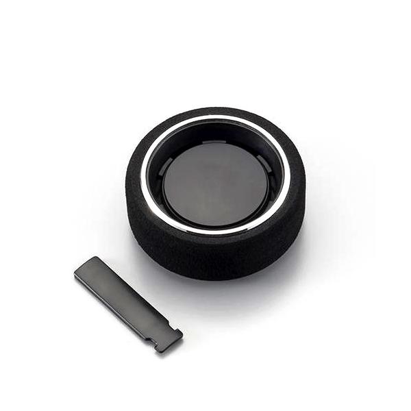 EX-1/2標準のステアリングホイール。※ホイールキャップのEX-1のシルク印刷はありません。