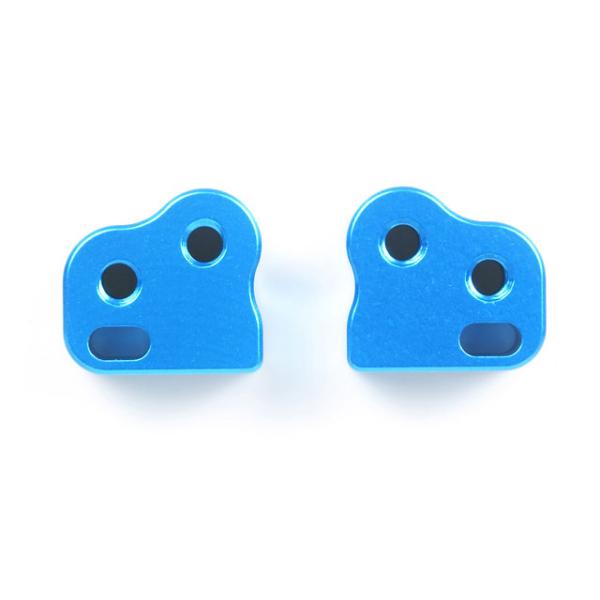 本製品はDB01キット付属のA12部品の置き換えとなるOPパーツです。アルミ削り出しによる高強度・高精度に仕上げられたアルミサスペンションマウント。強固にサスペンションを保持し、サスペンション剛性を大幅に向上させます。モデファイドモーターを...