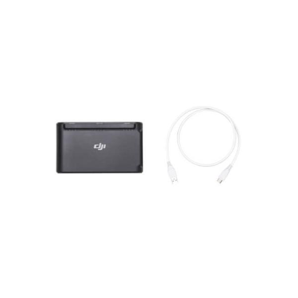 3個のバッテリーを順番に充電します。DJI 18W USB充電器を使用すると全てのバッテリーを充電するのに150分かかります。また、バッテリーを収納して持ち運んだり、モバイル端末や送信機を充電するためのパワーバンクとしても使用できます。充電...