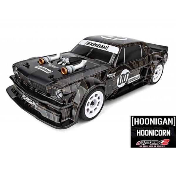 Hoonigan（フーニガン）の世界を身近に！Team AssociatedはあのHooniganとのパートナーシップを継続し、更に改良された最新のApex2シャーシをベースに開発されたHOONIGANカ―キットは、タイヤを焼き尽くす様なエ...