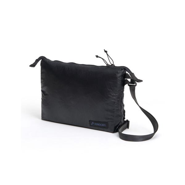 ピンゴーラ PINGORA エルブレス ヴィクトリア ビクトリア Victoria L-Breath ポーチ トレッキングバッグ アウトドア レジャー 登山 旅行 小物入れ セカンドバッグ ユニセックス 男女兼用 カジュアル 黒 ブラック ...