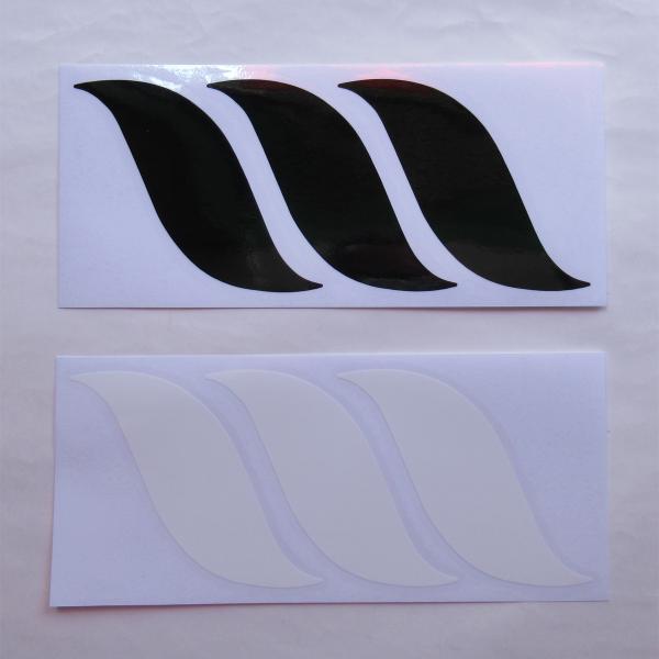 WESTはウエスタンオーストラリア生まれのコアなウエットスーツブランドです。ウエストウエットスーツライダーが使用するぐらいのビックステッカー！サイズ：横(20cm) X 縦(8.3cm) カラー：BLACK ・ WHITE　◆店頭販売も行っ...