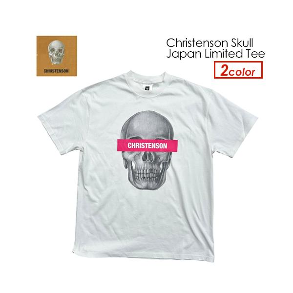 Christensonのアイコンでもあるスカルロゴを全面にプリントしたインパクトあるデザインの1枚。耐久性に優れたコットン100%の9ozヘビーウェイト天竺を使用、透け感の少ないヘビーウェイト素材と身体のラインを拾いづらいボックスシルエット...