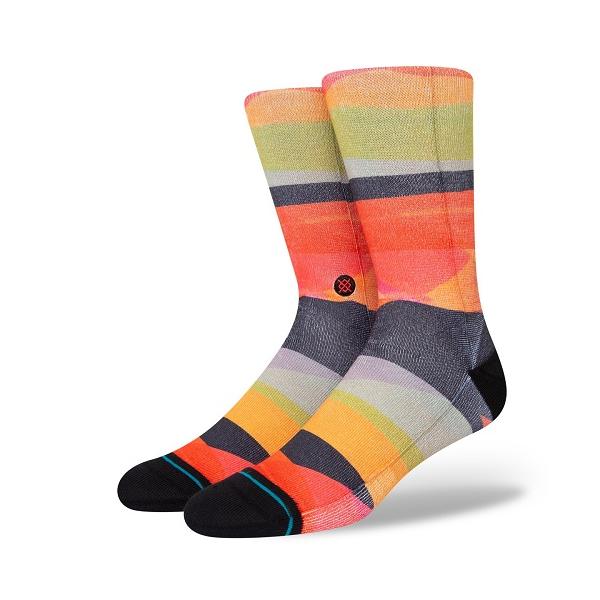 STANCE ABSTRUSE CREW【UNISEX】COLOR：BLACKSIZE：L 25.5-29.0cm●スタイル：クルー　●素材：ポリブレンド肌触りの良い滑らかな素材と深いヒールポケットが足のラインに心地よくフィットし、踵とつま...