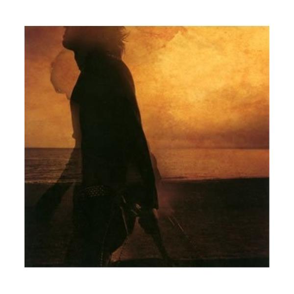 【発売日：2007年08月22日】J (ジェイ じぇい)2007年8月22日 発売ソロ活動10周年のメモリアル・イヤーを迎えた元LUNA SEAのベーシスト、Jがニュー・シングルをドロップ!アルバム『URGE』収録の「walk along」...