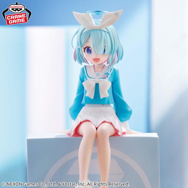 『ブルーアーカイブ -Blue Archive-』より、アロナがモニタートップフィギュアで登場！モニターや棚のフチにちょこんと飾れる、可愛さ満点のデスクフィギュアです。アロナのやさしい表情と愛らしいポージングを、コンパクトながら丁寧に立体化...