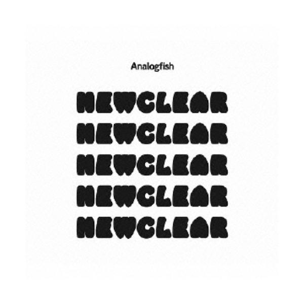 【発売日：2013年03月06日】アナログフィッシュ (あなろぐふぃっしゅ)2013年3月6日 発売1999年結成のツイン・ヴォーカル/3ピース・バンド、アナログフィッシュが1年半振り(2013年時)となるアルバムをリリース。時代を射抜いた...