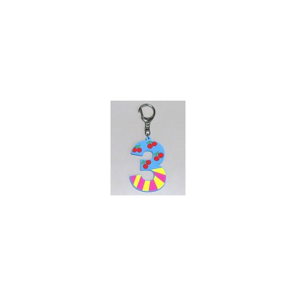 商品名：中古雑貨 ナヨン ラバーキーホルダー 「TWICE JAPAN DEBUT 3rd Anniversary」商品解説■TWICEの日本デビュー3周年記念グッズです。【商品詳細】サイズ：H約63×W約46mm素材：ATBCPVC