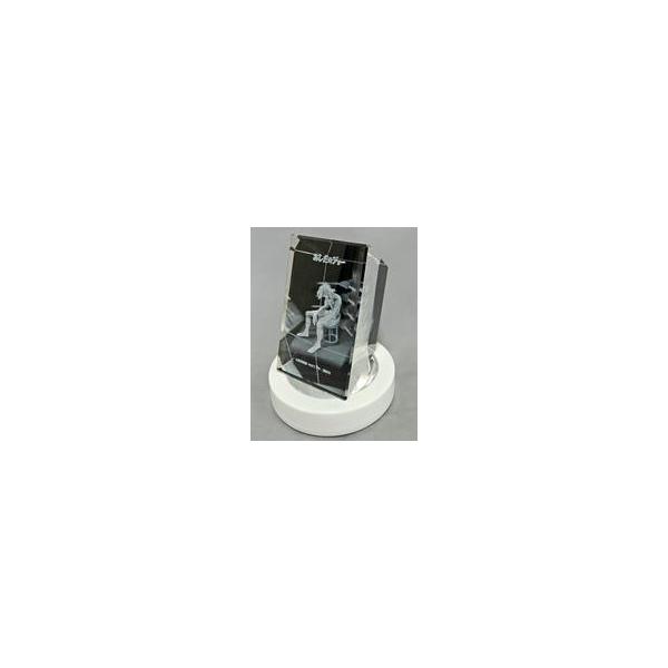 商品名：中古置物・装飾品 矢吹丈 BBクリスタル(3Dクリスタル) Mサイズ(コースター付き) 「あしたのジョー」商品解説■あしたのジョーの名シーンを3Dクリスタルの「BBクリスタル」で再現！【BBクリスタルとは】光学技術を駆使した、日本発...