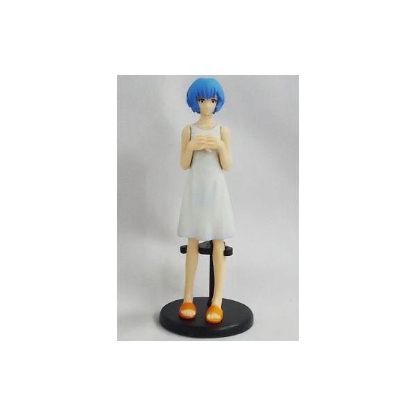 商品名：中古トレーディングフィギュア 綾波レイ(幼少期ver.) 「HGIF 新世紀エヴァンゲリオン EVANGELION FILE01〜貞本義行コレクション」商品解説■貞本義行のイラストをもとにすべて新規造形でのラインアップとなります。レ...