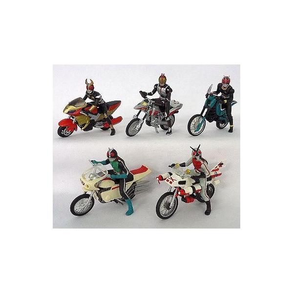 商品名：中古トレーディングフィギュア 全5種セット 「特撮メカコレクション ライダーマシンクロニクル2」商品解説■精密に再現されたライダー＆マシーンシリーズ第2弾が最新ライダーとともに登場!第1弾と同様に左足を地面に付けたポーズでモデルアッ...