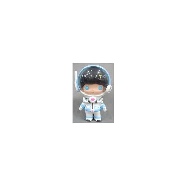商品名：中古トレーディングフィギュア Astronaut 「POPMART DIMOO 宇宙旅行シリーズ」商品解説■万有引力とはひき合う孤独の力。二十億光年の彼方へ、貴方に会いに行きたい。さあ、ジェットパックを背負い光線銃を手に、不思議な男...
