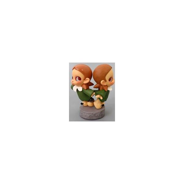 商品名：中古トレーディングフィギュア Obsession 「POPMART ZSIGA Twins シリーズ」商品解説■私たちは一人で存在することはできません。世の中の何かとつながっている。人と人。内部と外部。「双子の共生」で「つながり」を...